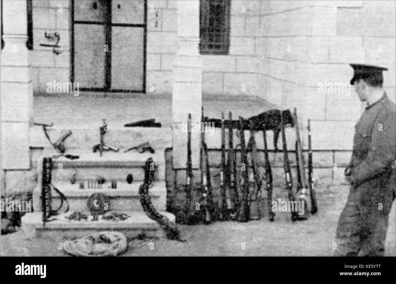 Bani Naim rebel arms Stock Photo - Alamy