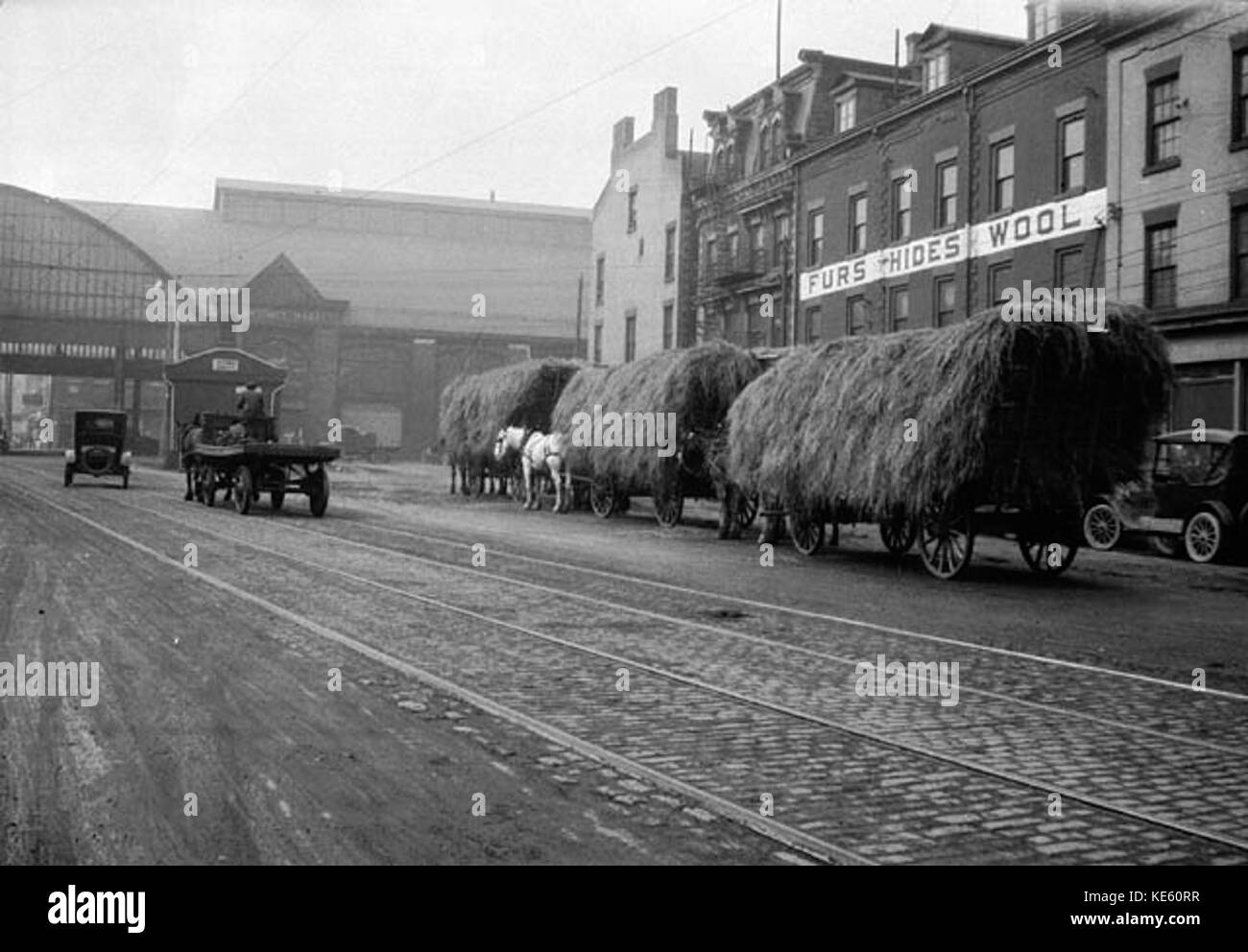 Hay market on Front Street Stock Photo - Alamy