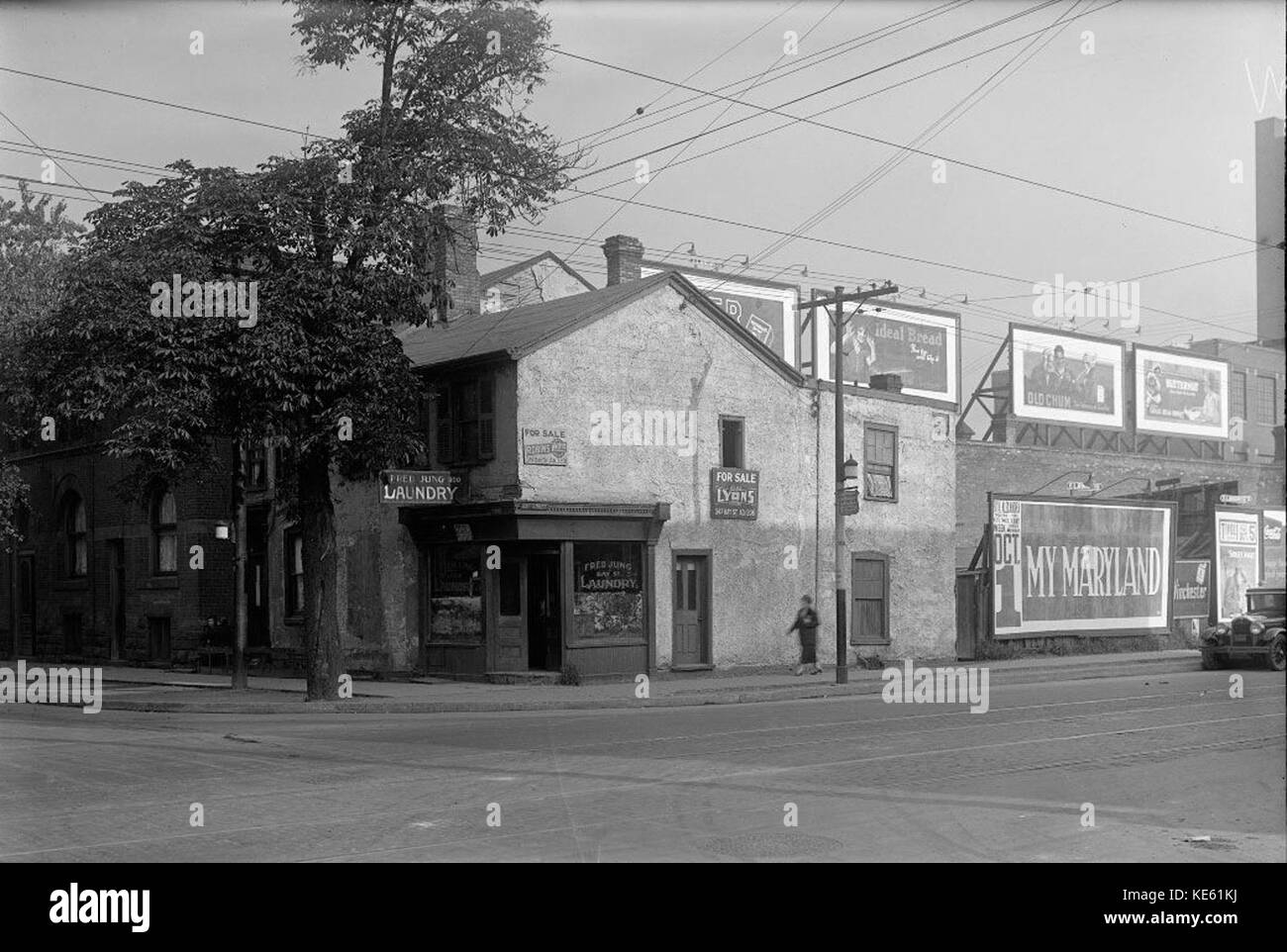 Southeast corner of Black and White Stock Photos & Images - Alamy