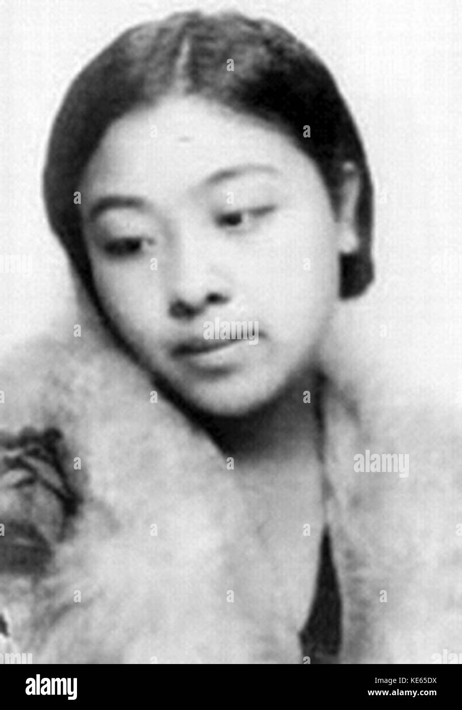 Ding Ling 1 Stock Photo - Alamy