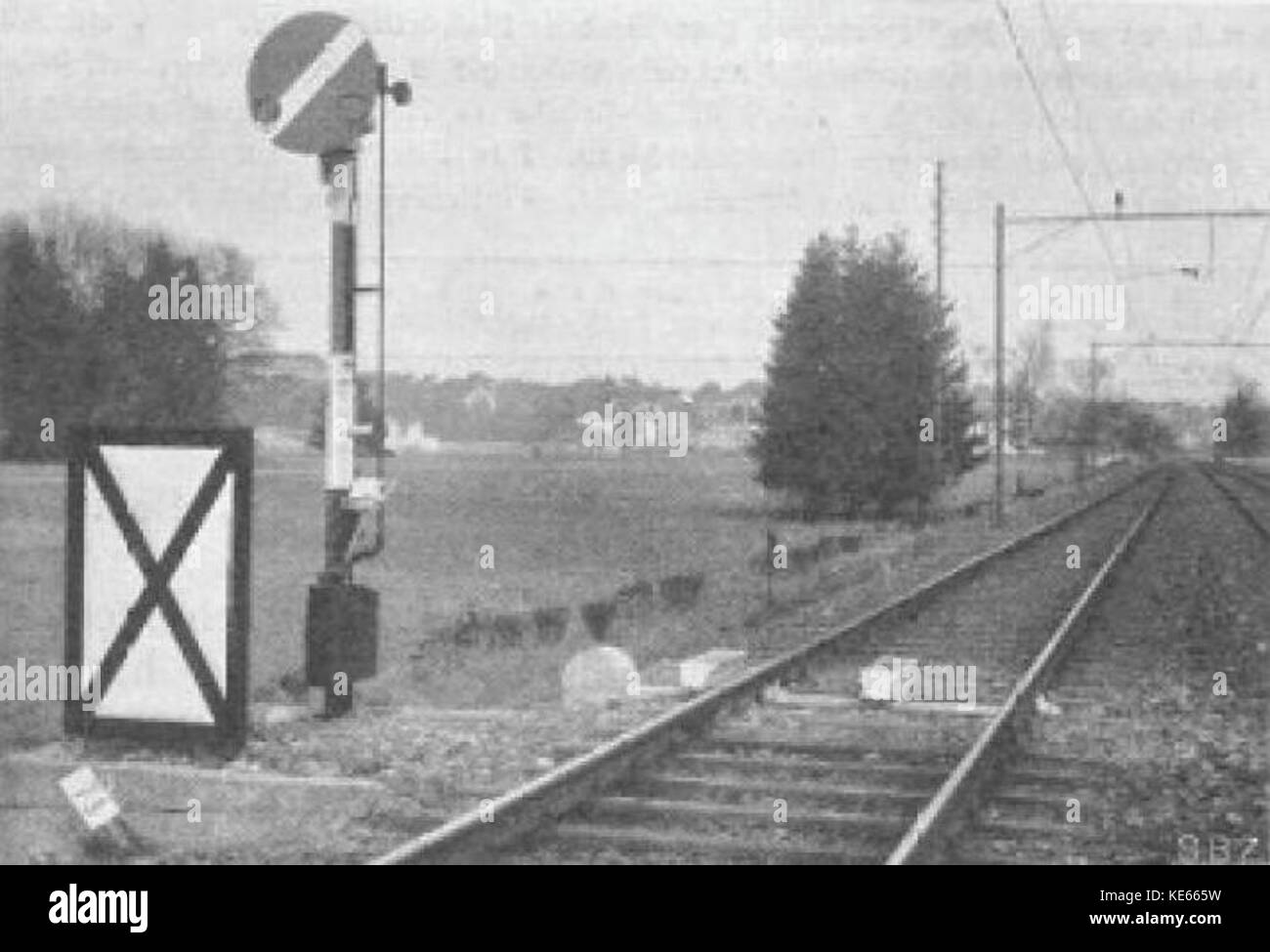 Vorsignal mit Integra Signum Stock Photo - Alamy