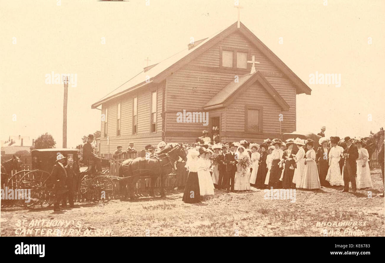 796185 St Anthonys Church including wedding scene Stock Photo - Alamy