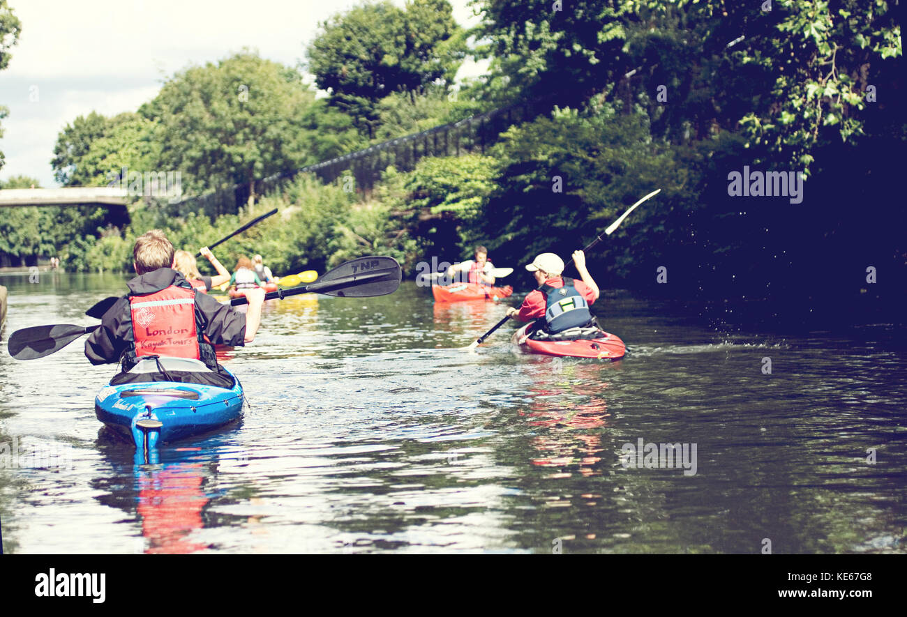 Family kayak canal hi-res stock photography and images - Alamy