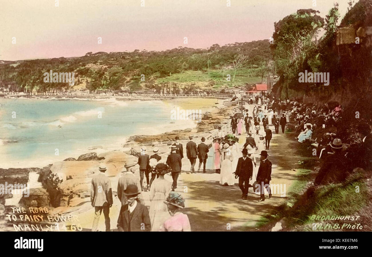 Fairy bower hi-res stock photography and images - Alamy