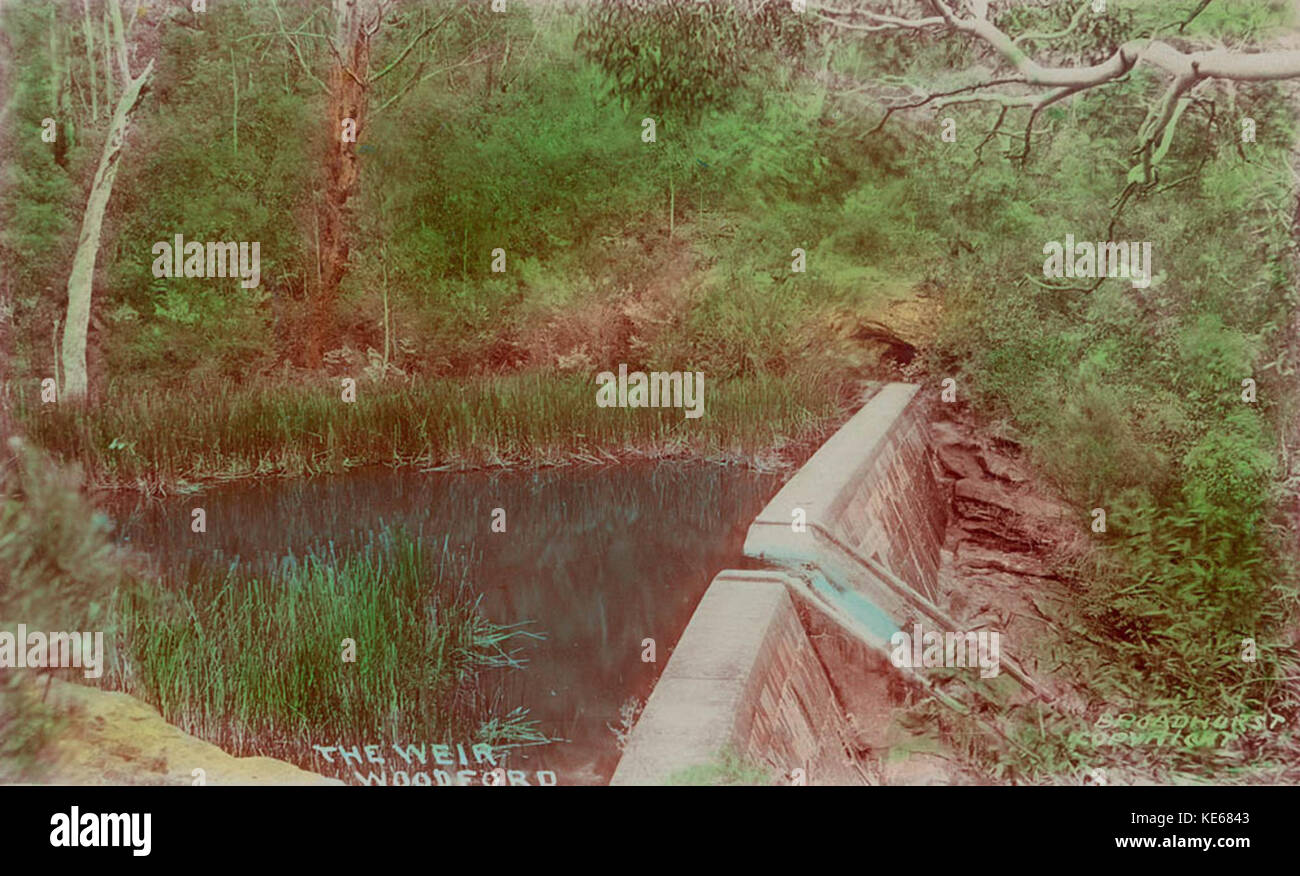 797001 The Weir Woodford Stock Photo - Alamy