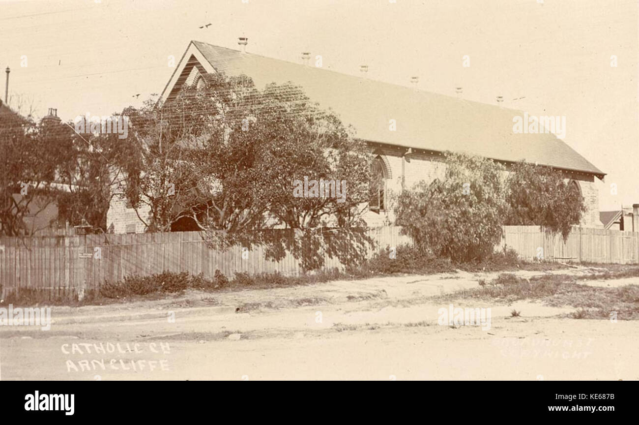 Arncliffe church hi-res stock photography and images - Alamy