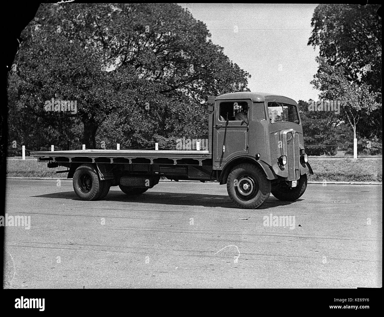 Aec truck hi-res stock photography and images - Alamy