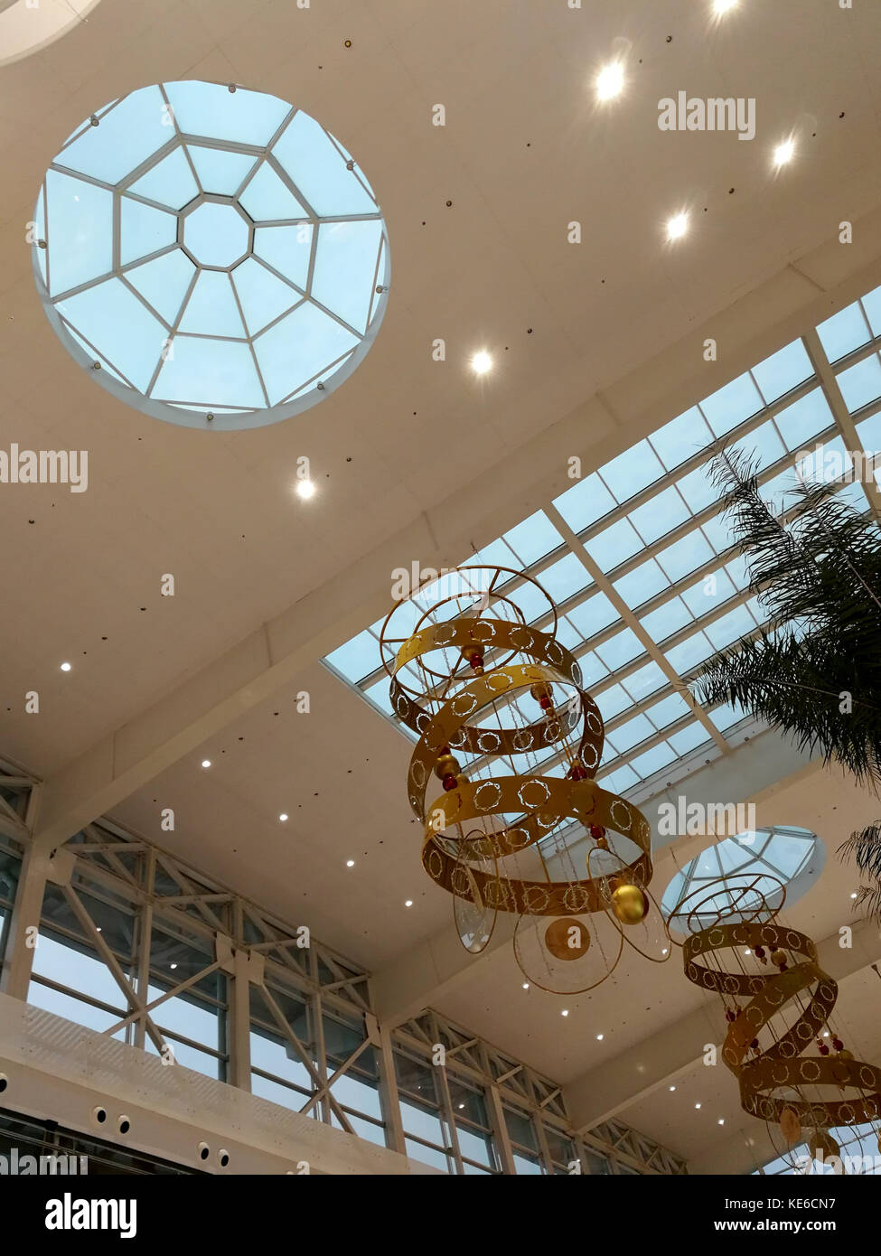 Granada mall hi-res stock photography and images - Alamy