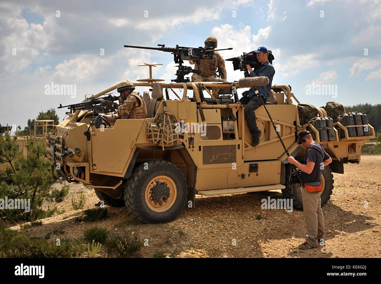 Trojan Armoured Vehicle Stock Photos & Trojan Armoured Vehicle Stock ...