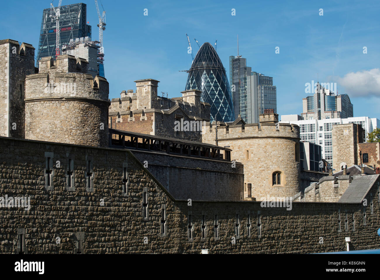 London 30 st mary axe hi-res stock photography and images - Alamy