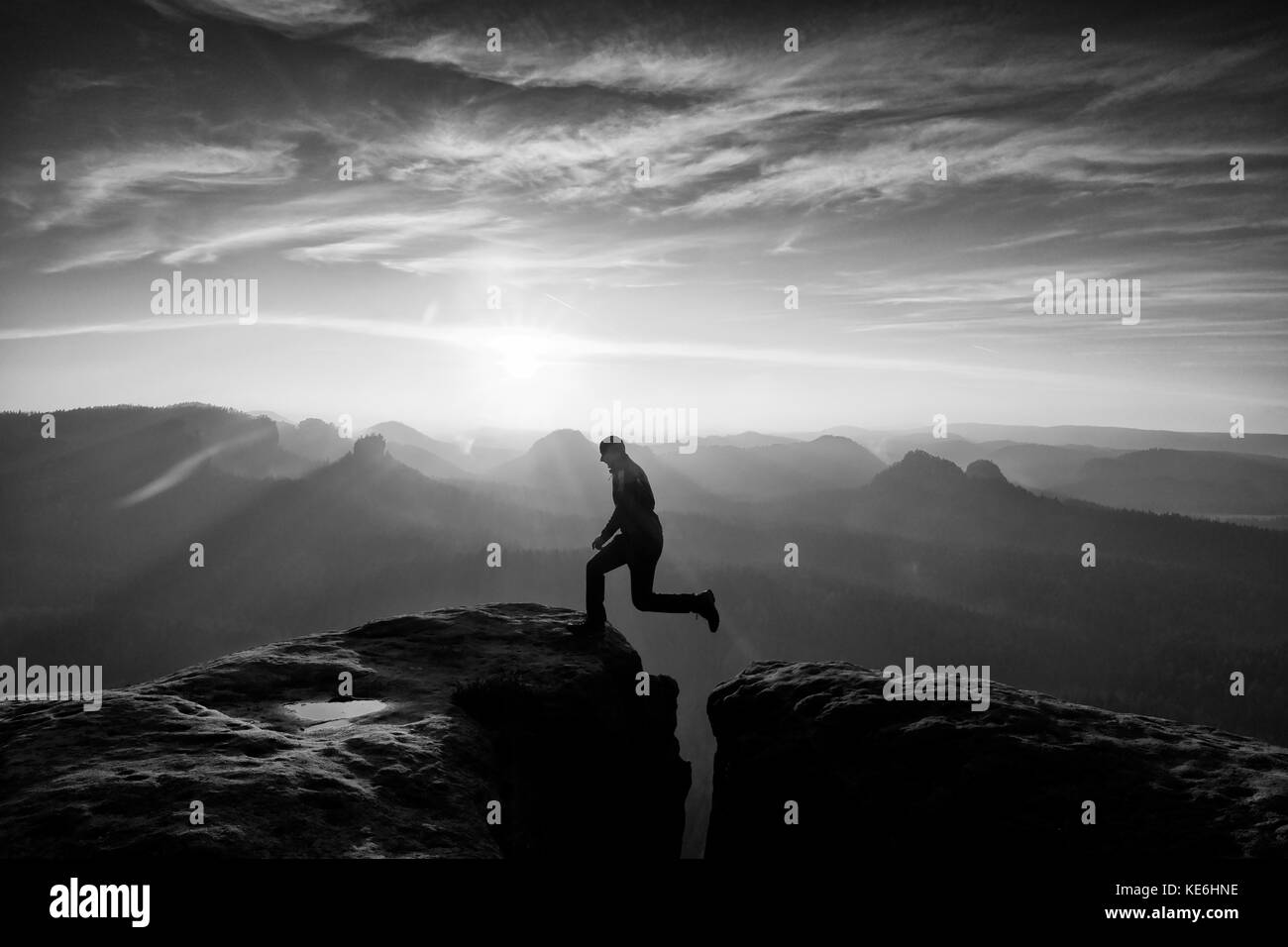 Man speed hiking in rocky hi-res stock photography and images - Alamy