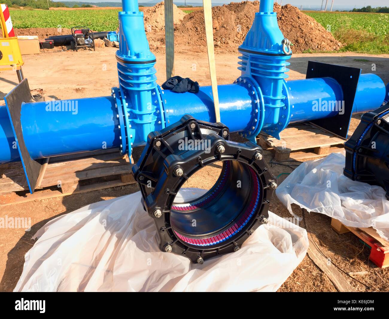 500mm new black eccentric flexible fastener. 500 mm drink water Gate ...