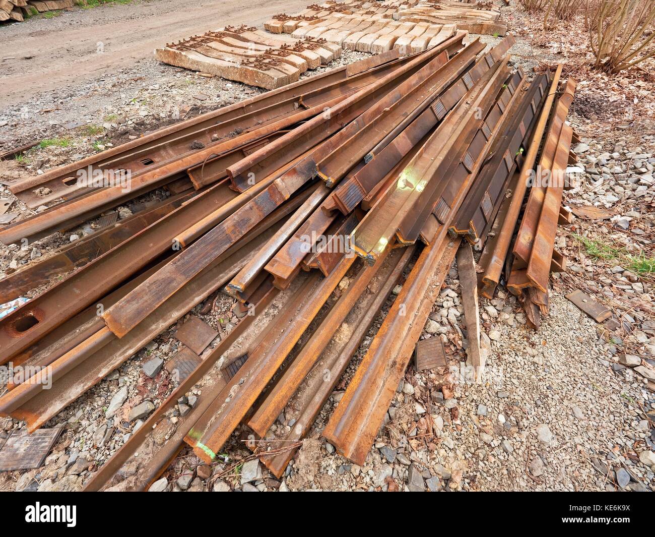 Steel beam marked hi-res stock photography and images - Alamy