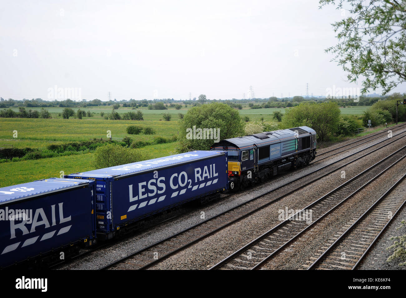 66422 heads a Daventry - Wentloog "Tesco Express" west at Marshfield ...