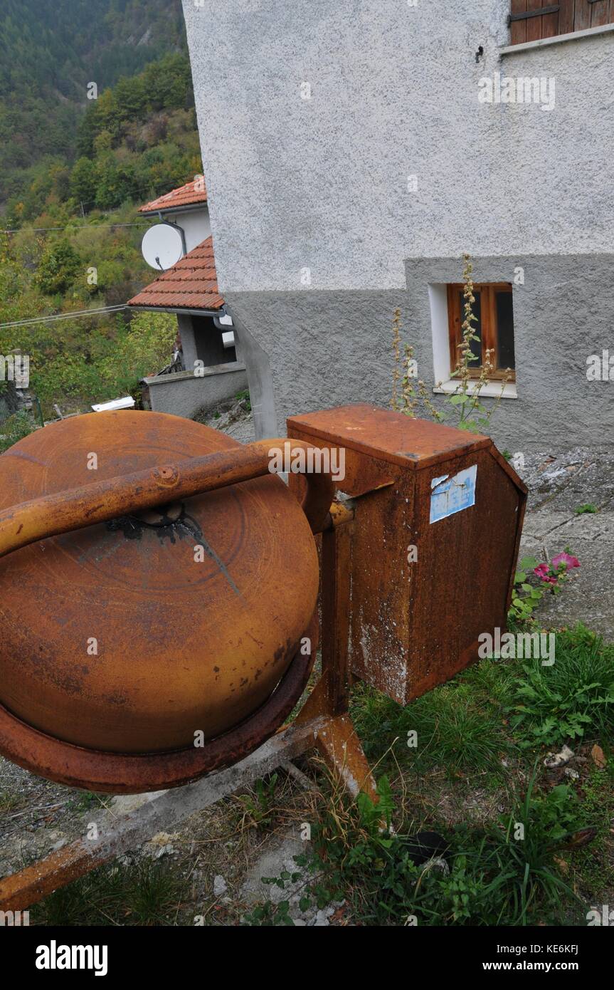 Economic slump in the village of Carrega Ligure, Piedmont, Italy Stock ...