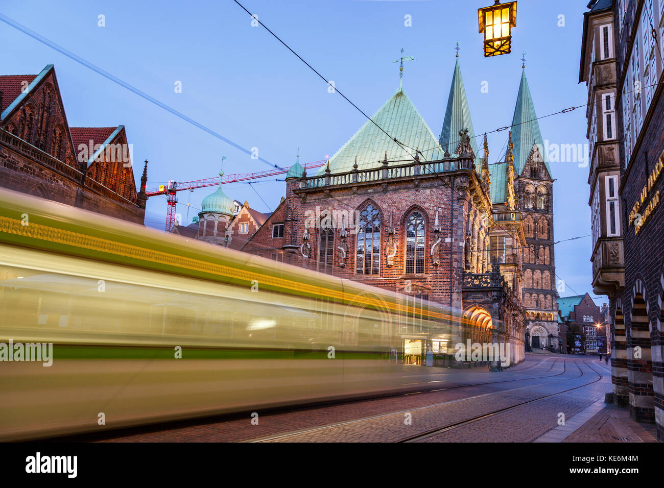 Ancient Bremen Market Square in the centre of the Hanseatic City of ...