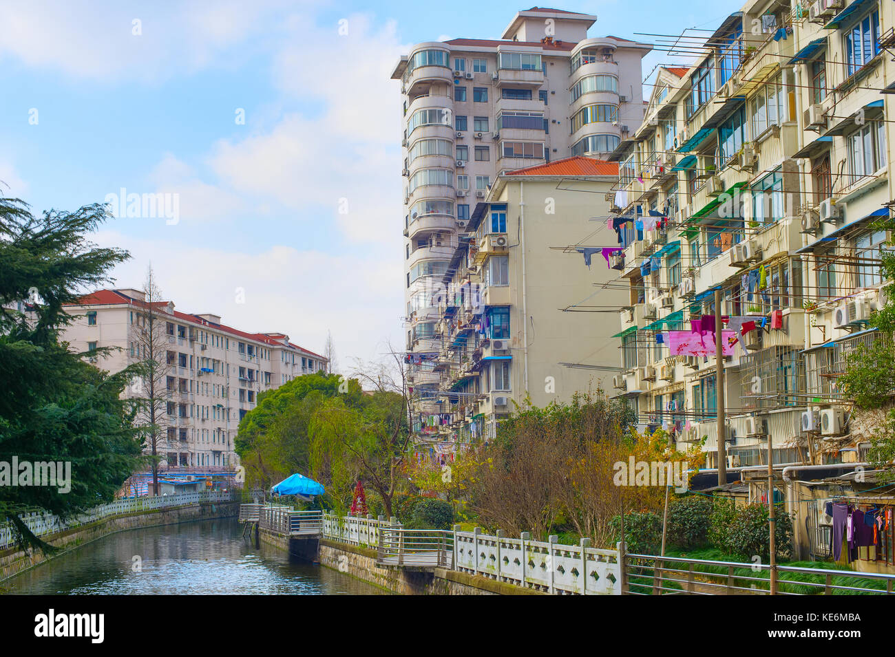 Residential area shanghai china hi-res stock photography and images - Alamy