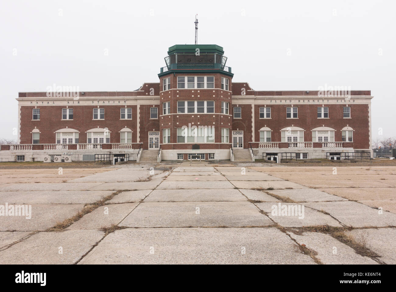 Floyd bennett field hi-res stock photography and images - Alamy