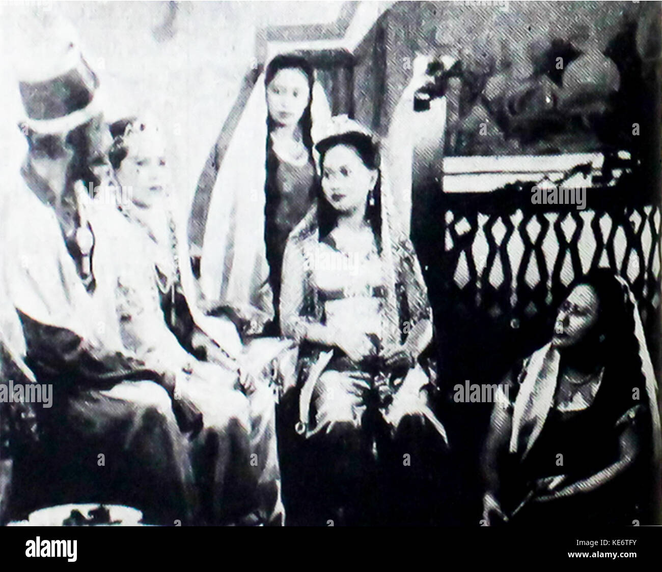 Dunia Photography High Resolution Stock Photography and Images - Alamy