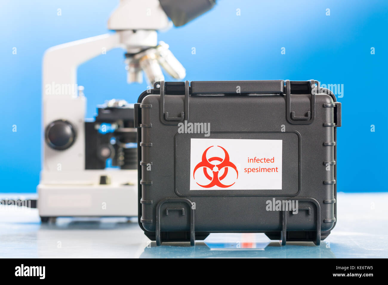 Identification of pathogenic microbes and viruses Stock Photo - Alamy