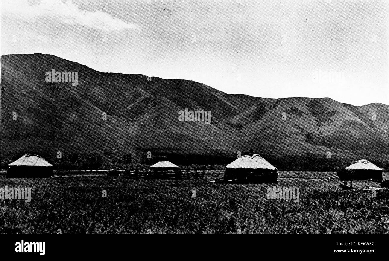 People in valley Black and White Stock Photos & Images - Alamy