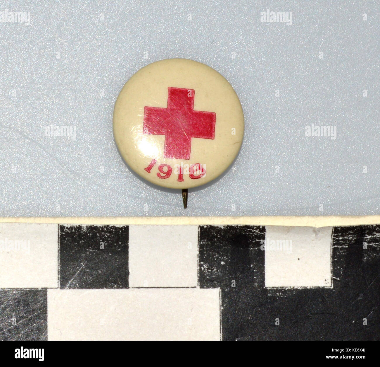 World War I 1918 American Red Cross Pin Stock Photo - Alamy