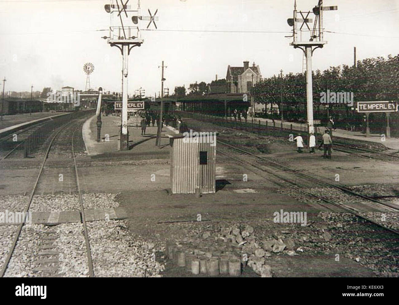 Temperley railw station 1925 Stock Photo - Alamy