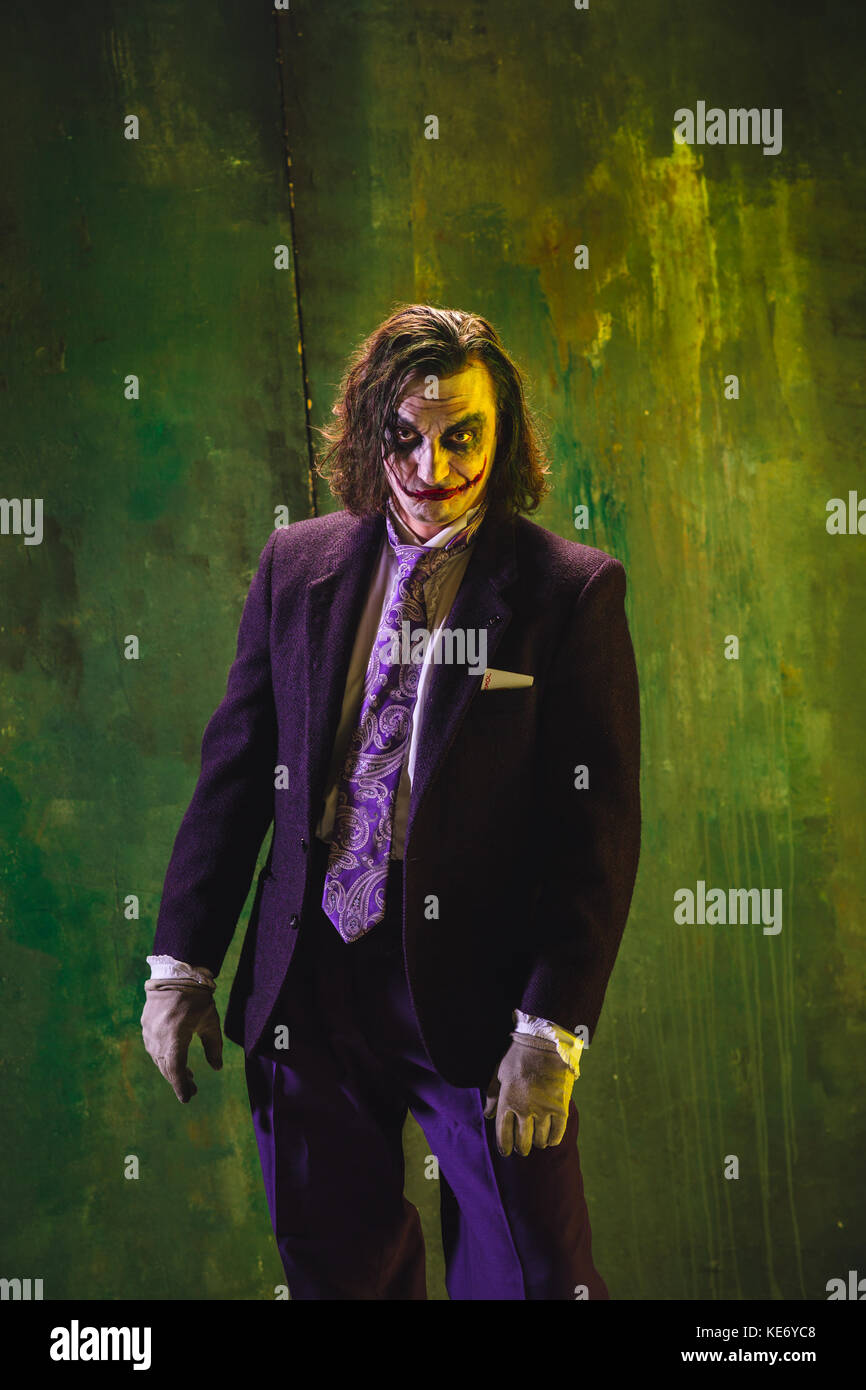 Bloody Halloween theme: crazy maniak face Stock Photo - Alamy
