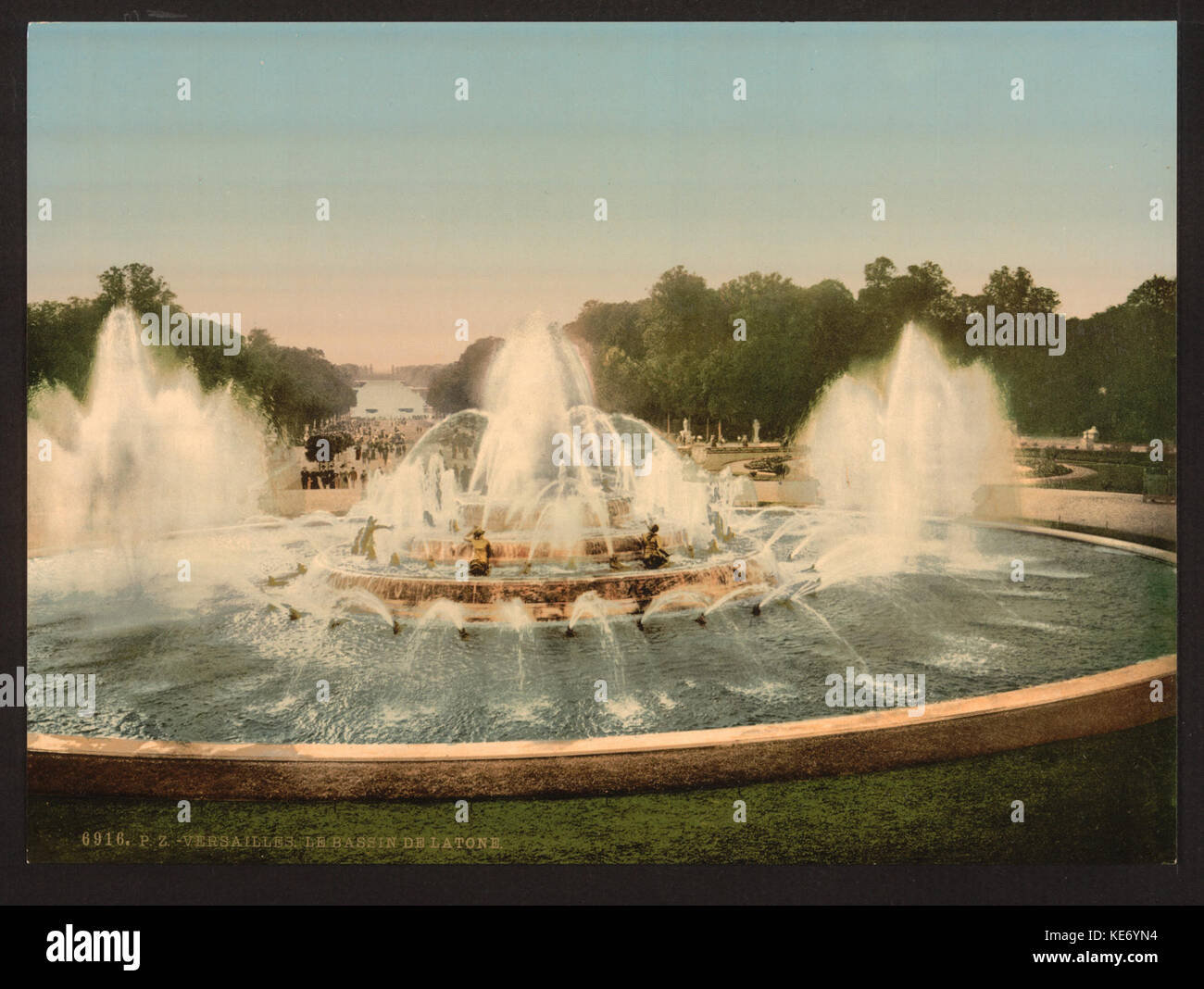 Latone basin hi-res stock photography and images - Alamy