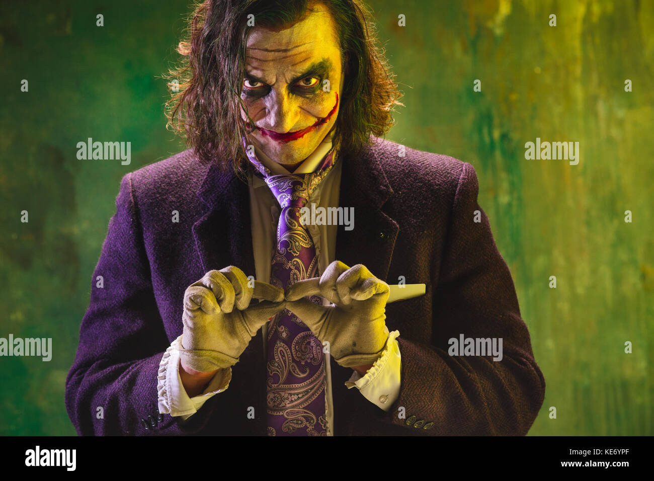 Bloody Halloween theme: crazy maniak face Stock Photo - Alamy