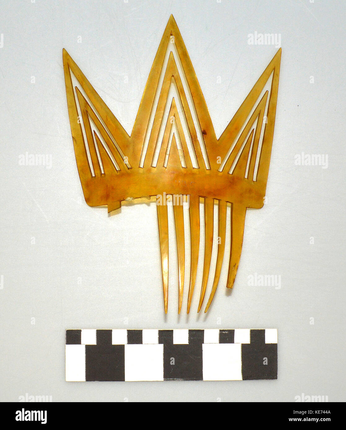 Triangular Tortoise Shell Comb Stock Photo - Alamy