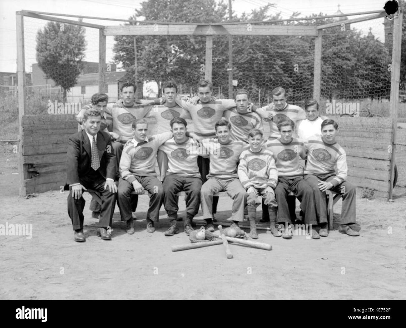 Notre dames des victoires Black and White Stock Photos & Images - Alamy