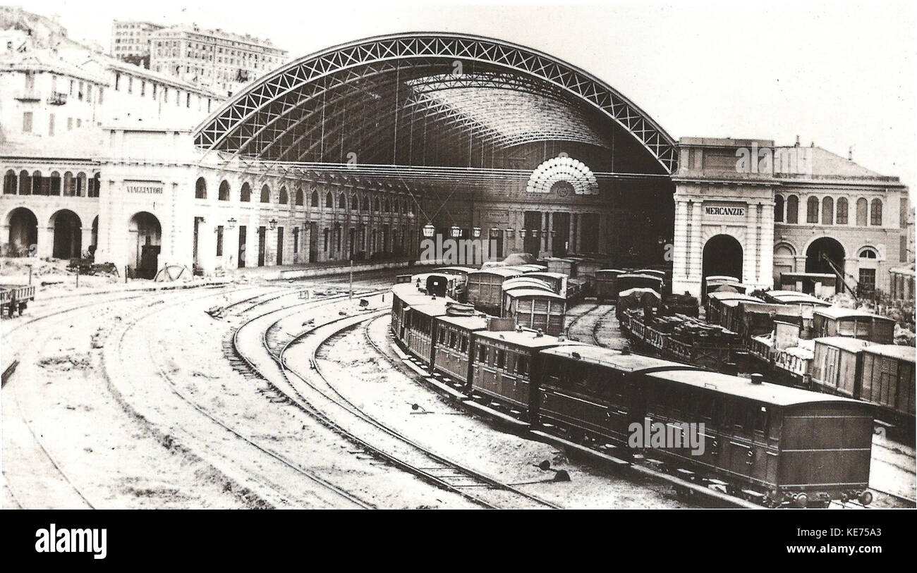 Stazione di Genova Principe lato binari Stock Photo - Alamy