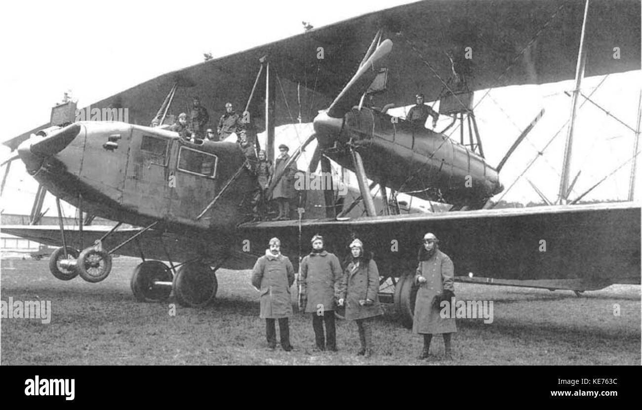 Zeppelin Staaken R.XIV WW1 aircraft 3 Stock Photo - Alamy
