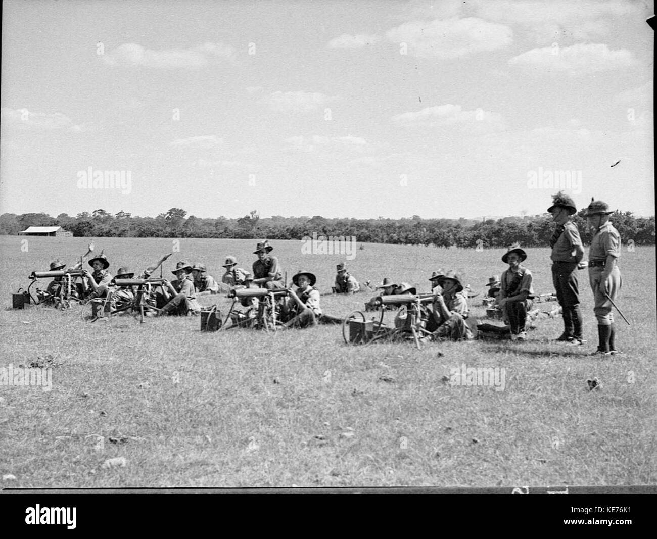 20942 1st Light Horse Machine Gun Regiment in camp at Greenhills and ...