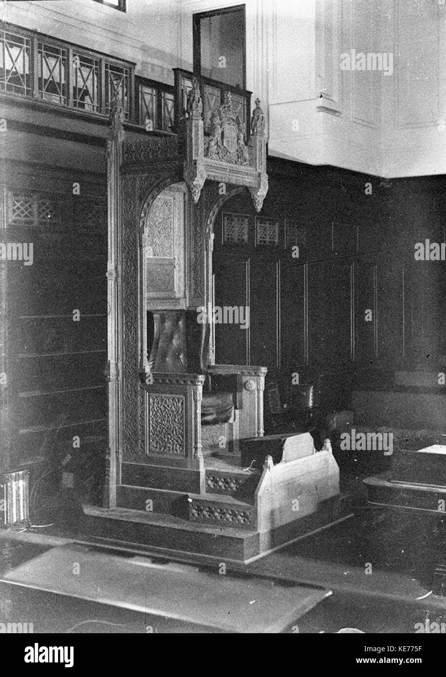 New parliament house Black and White Stock Photos & Images - Alamy