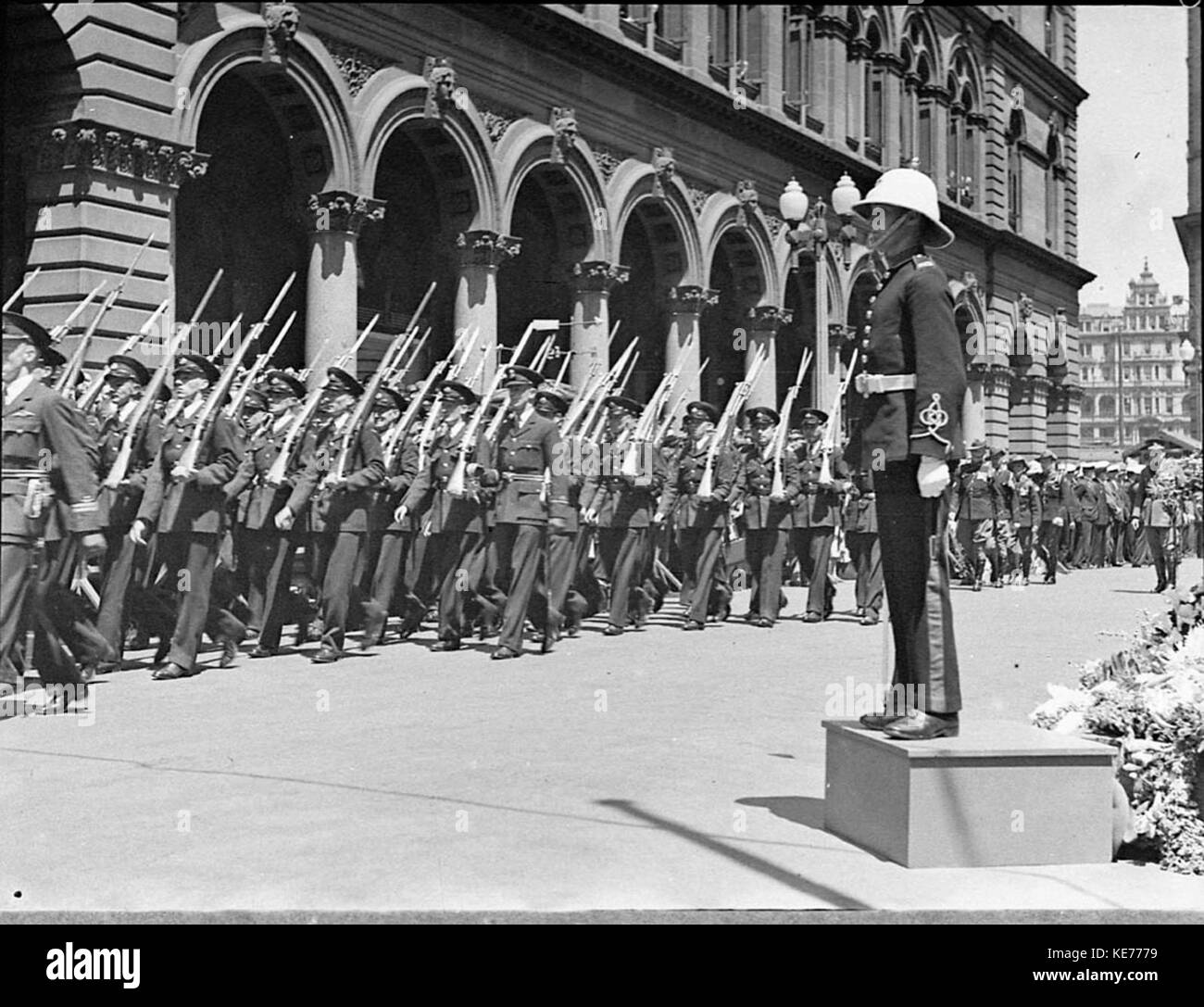 20842 Armistice Day at the Cenotaph Stock Photo - Alamy
