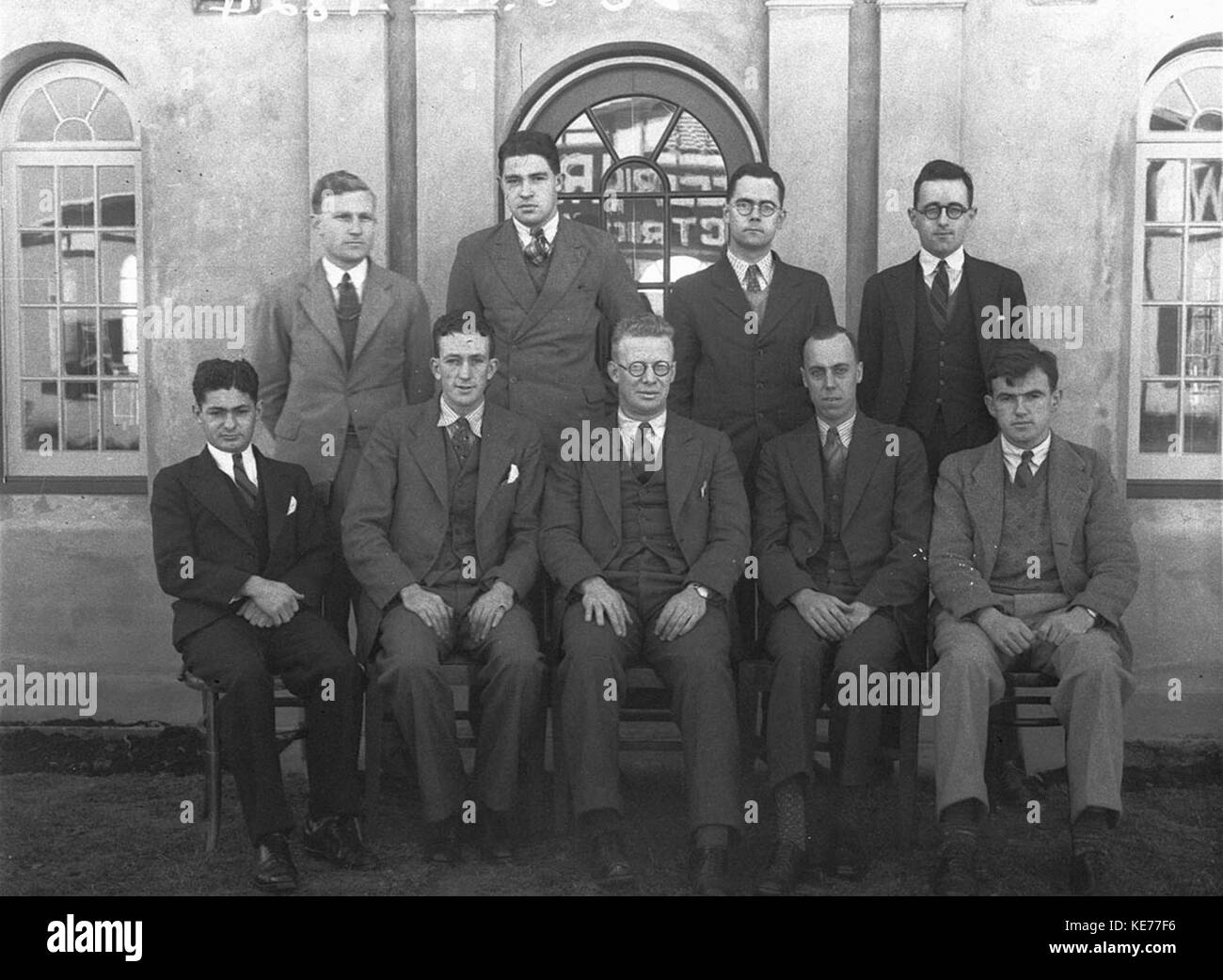 1930s laboratory hi-res stock photography and images - Alamy