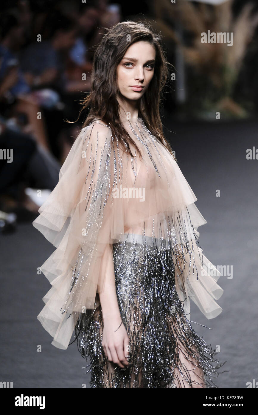 Madrid Fashion Week Spring/Autunm 2018 - Juana Martin - Catwalk ...
