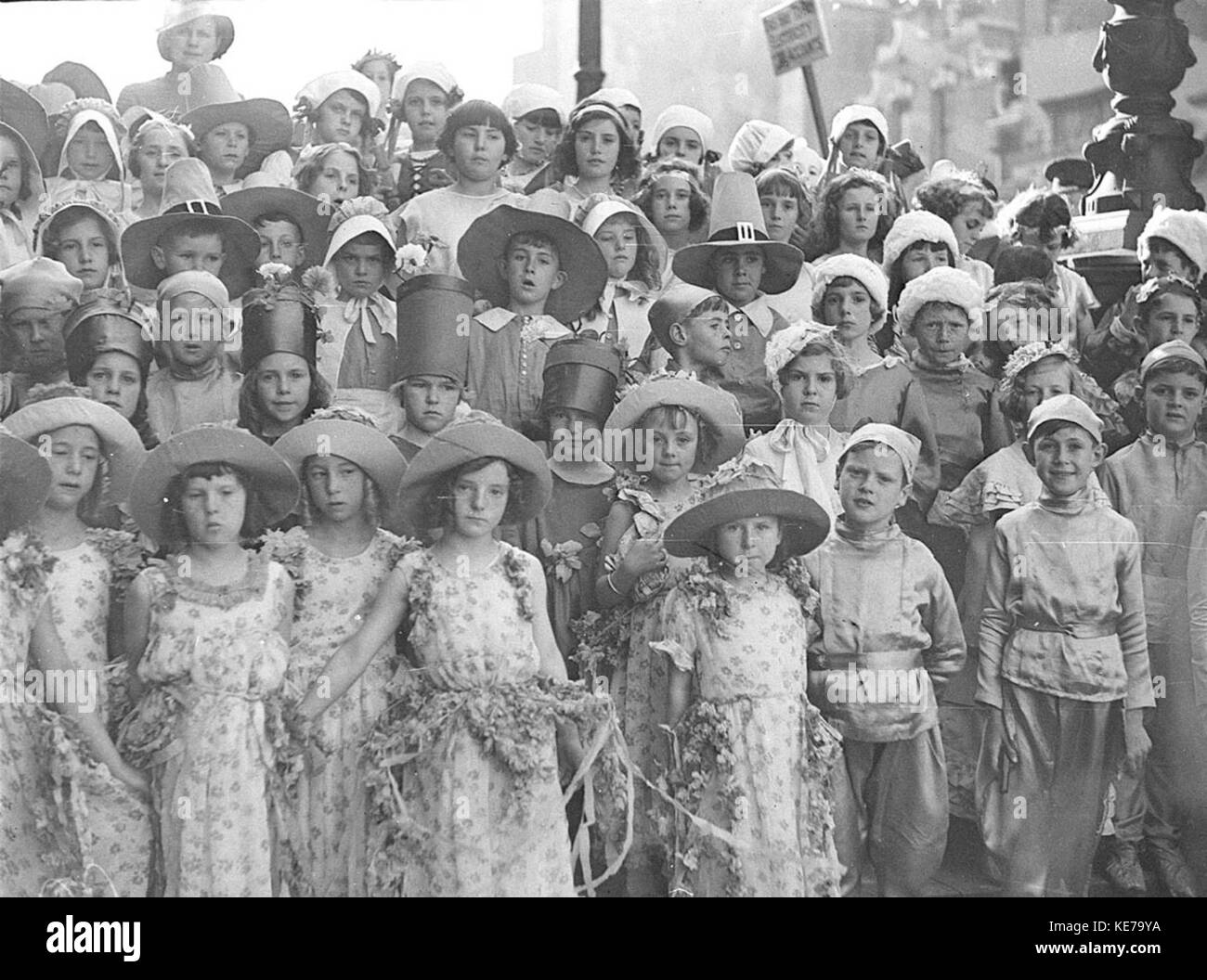 Dress kids vintage Black and White Stock Photos & Images - Alamy