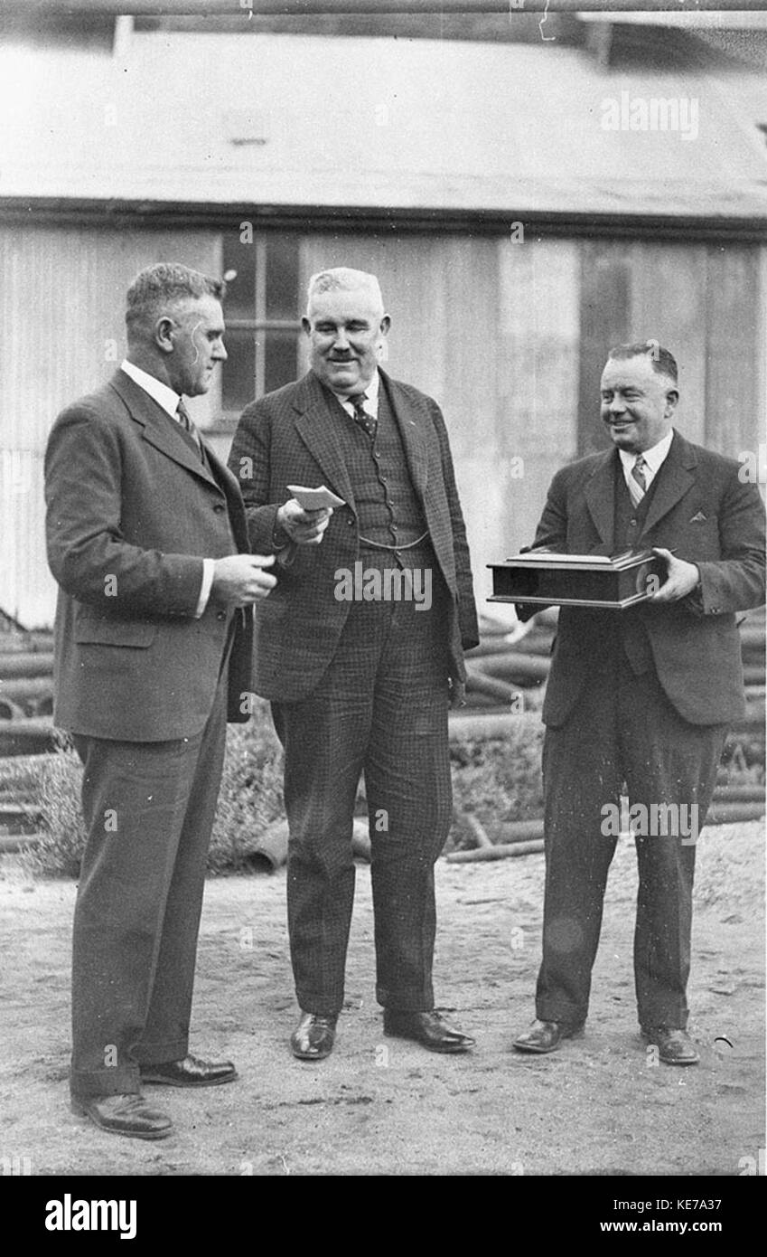 Energy officials Black and White Stock Photos & Images - Alamy