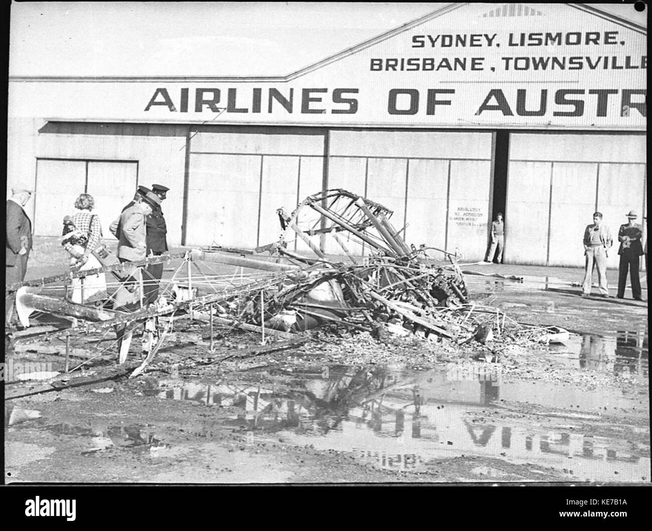 This image from 1926 depicts a fire involving the Mascot aeroplane ...