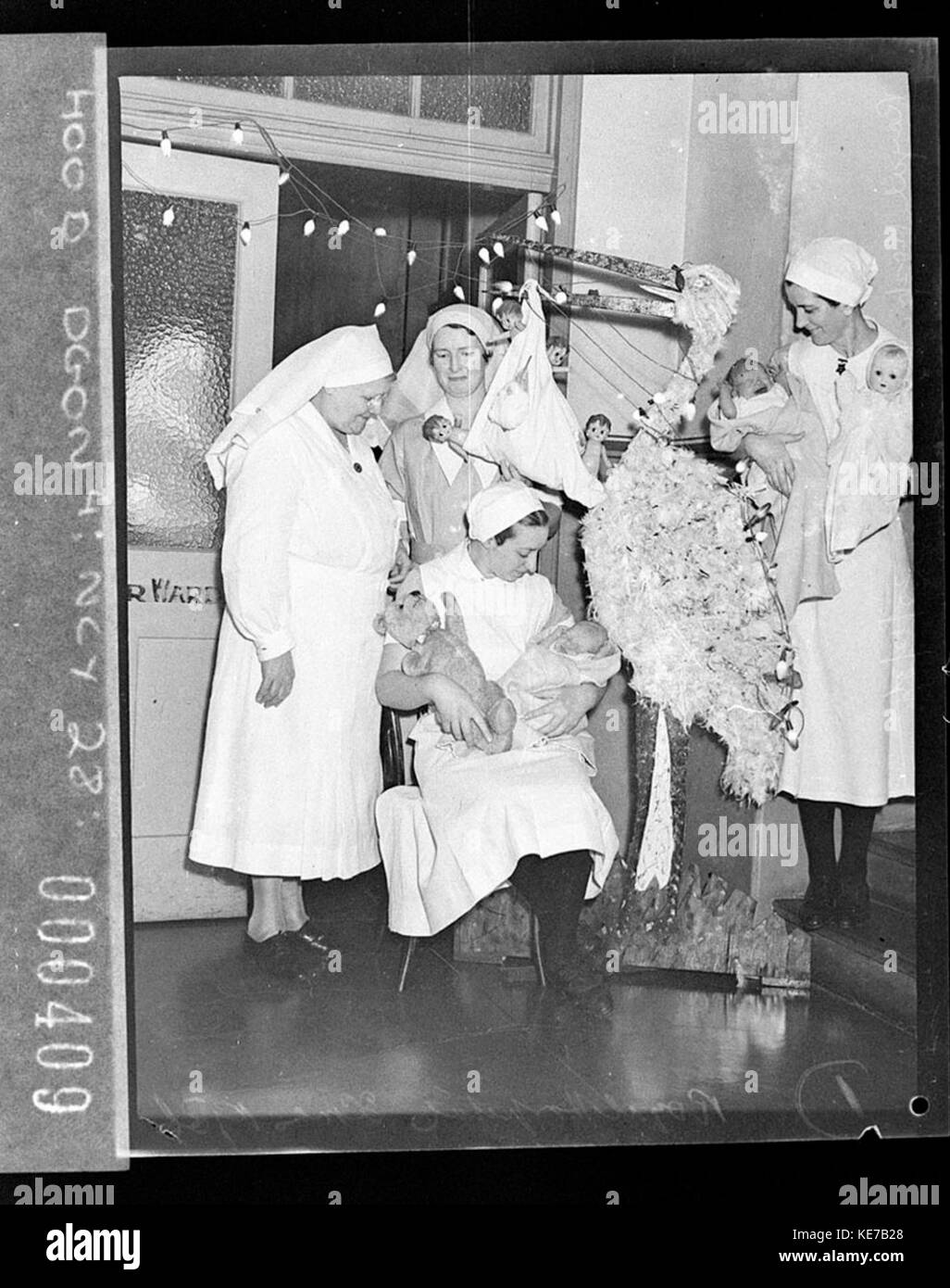 10743 Matron nursing sisters nurses and babies Royal Hospital for Women ...