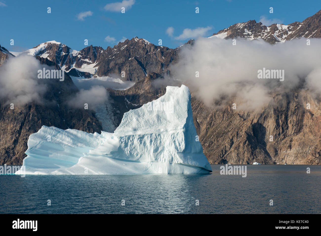Greenland, Scoresbysund aka Scoresby Sund, Nordvestfjord. Huge icebergs ...