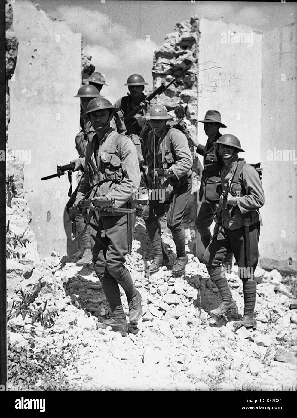 Tank corps hi-res stock photography and images - Alamy