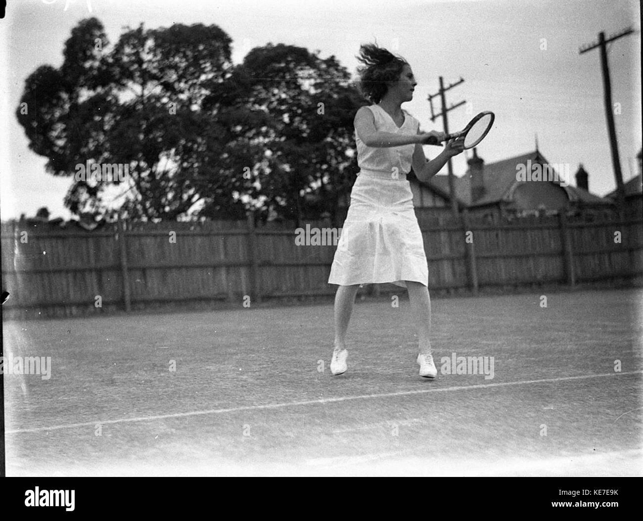Professional womens tennis action Black and White Stock Photos & Images ...