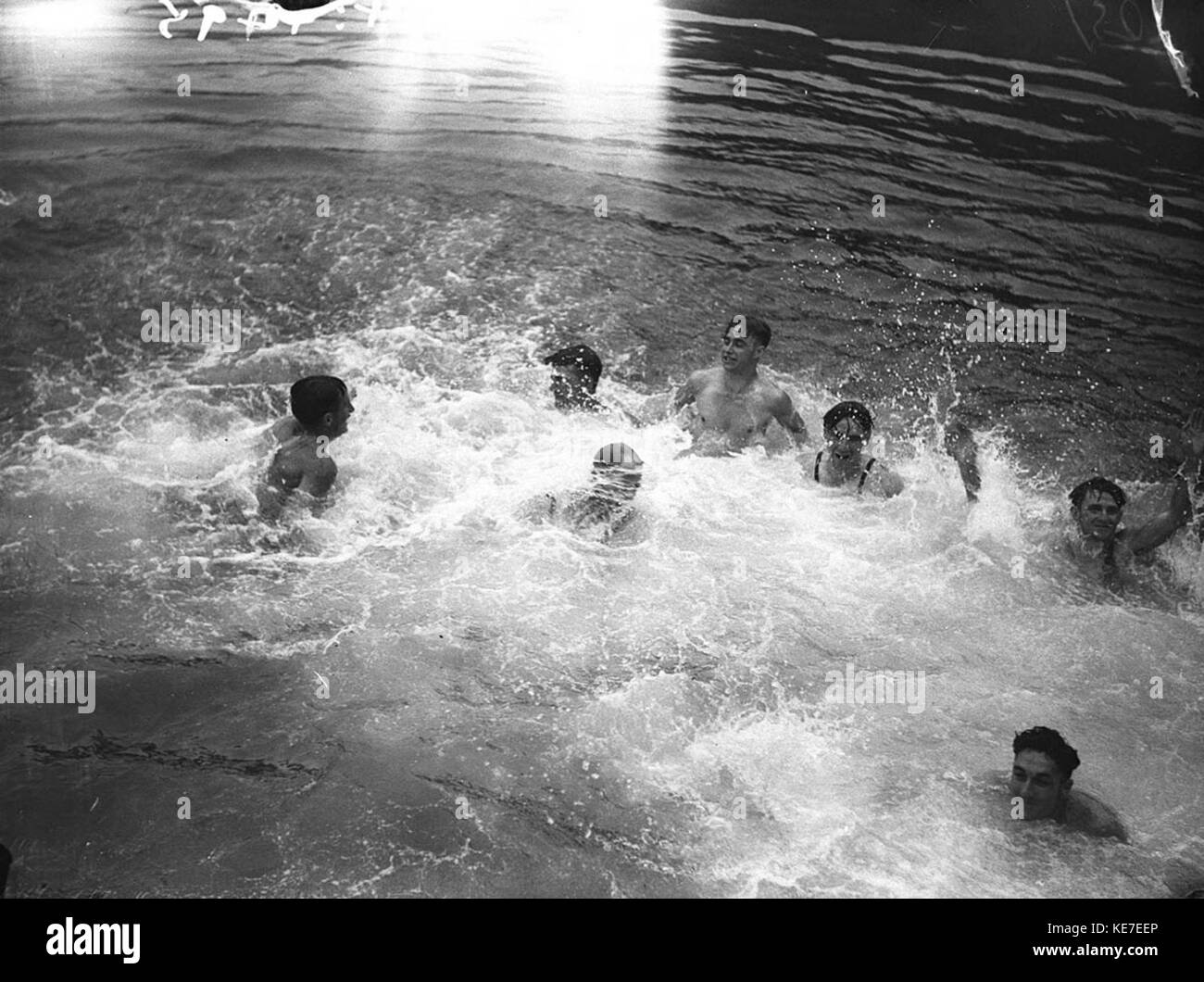 Vintage Diving Men High Resolution Stock Photography and Images - Alamy