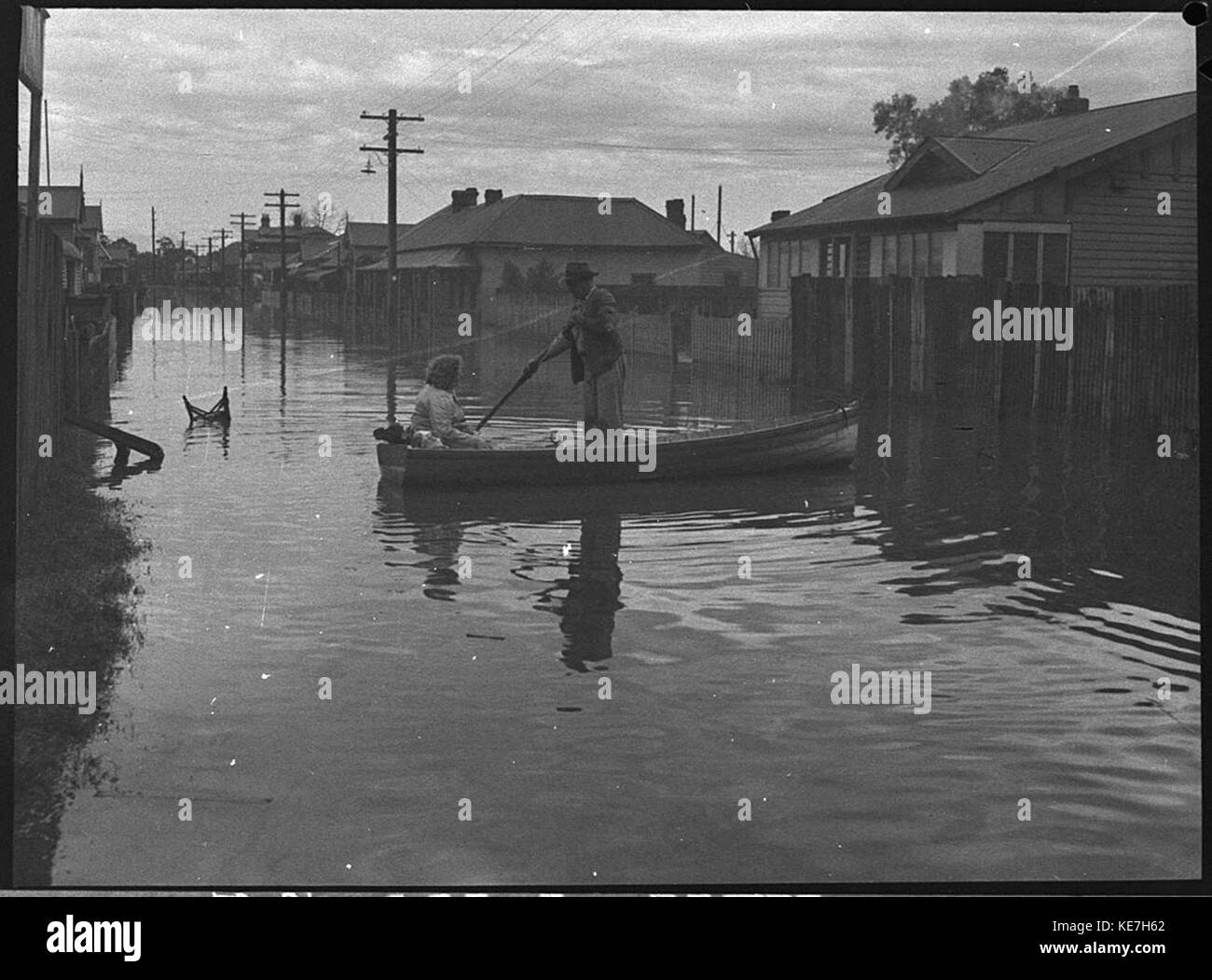 Rowing boat 1900s hi-res stock photography and images - Alamy