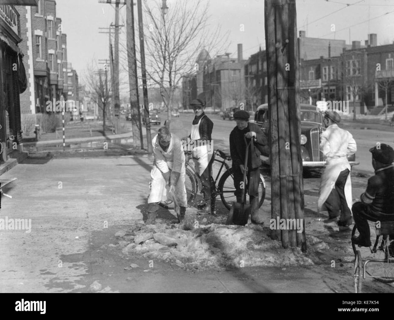Spring cleaning history hi-res stock photography and images - Alamy