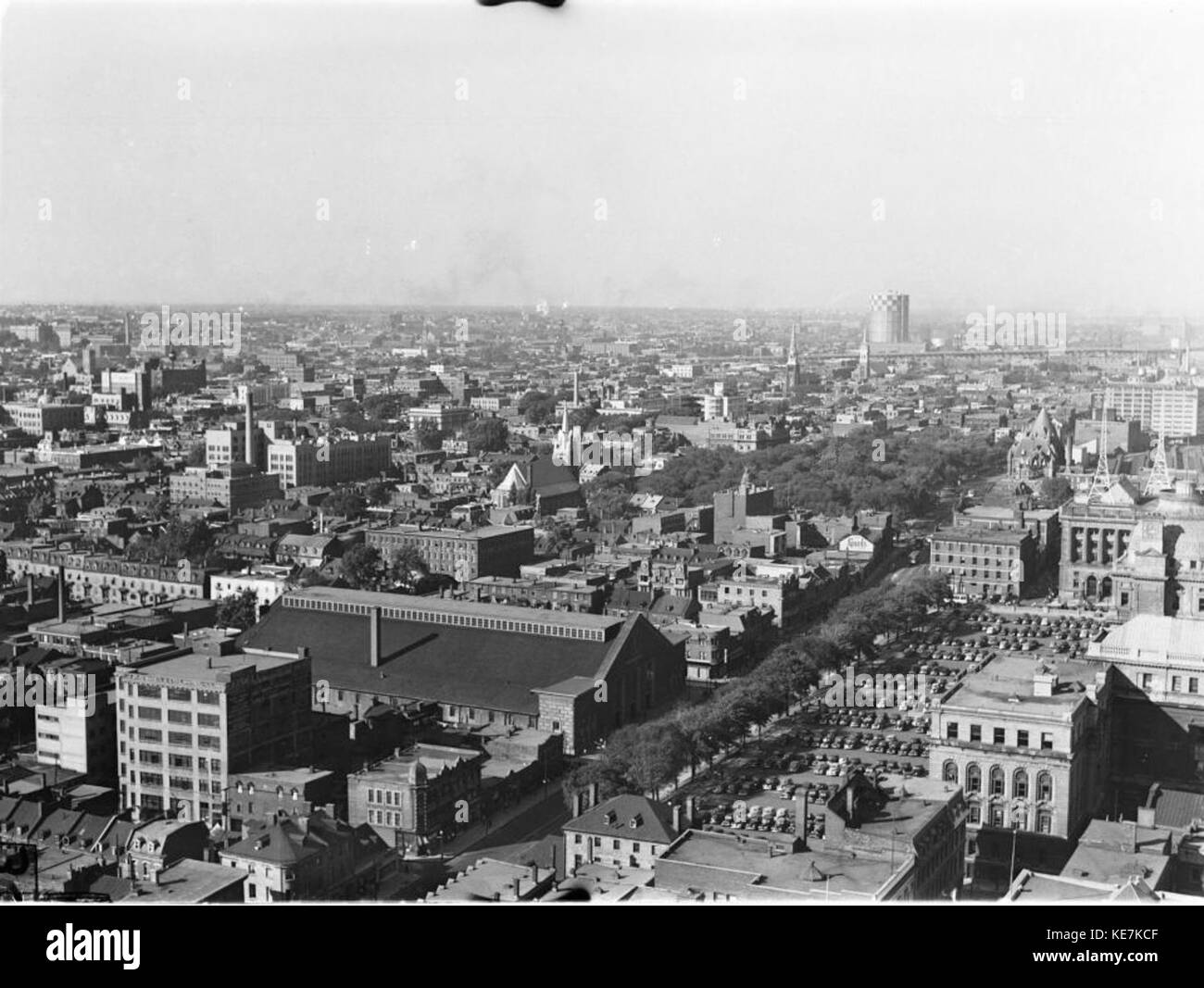 View. Montreal BAnQ P48S1P16017 Stock Photo - Alamy